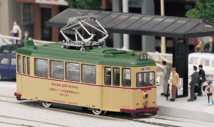 KATO/LEMKE – Demnächst in Spur N – Straßenbahn DÜWAG T2 Hannover ...